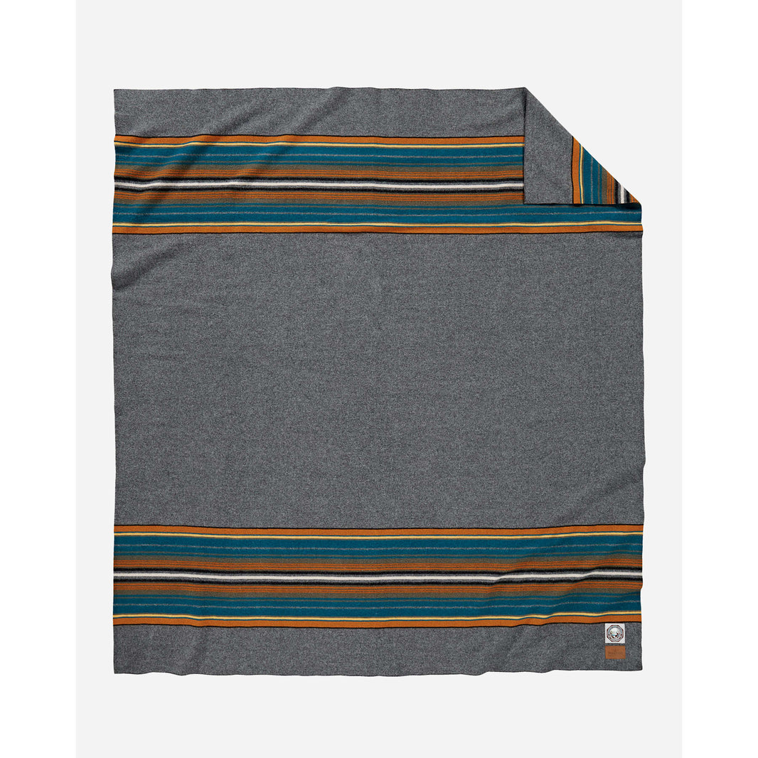 Pendleton Blankets – Johnson Woolen Mills
