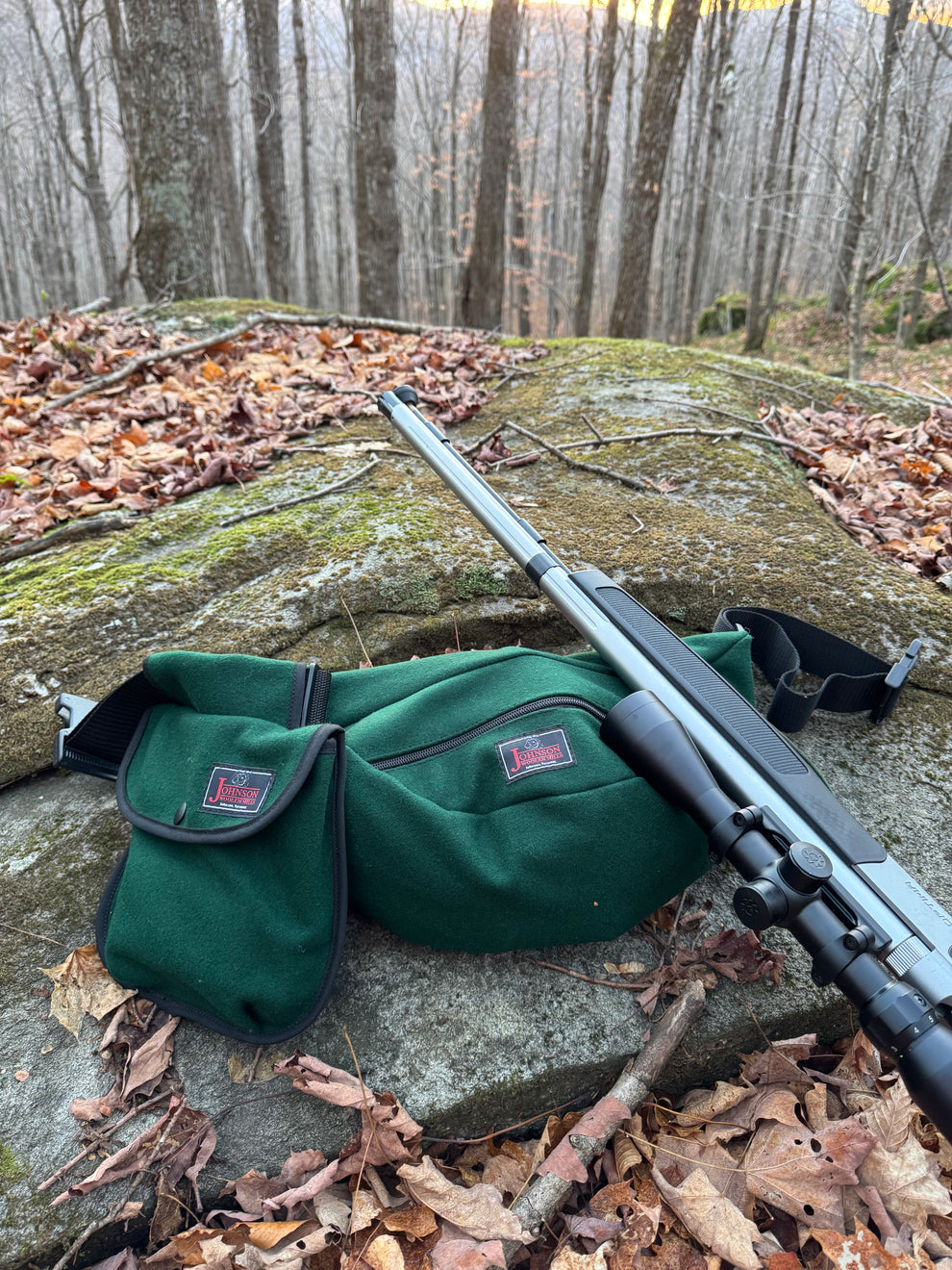Oversized Wool Fanny Pack – Johnson Woolen Mills